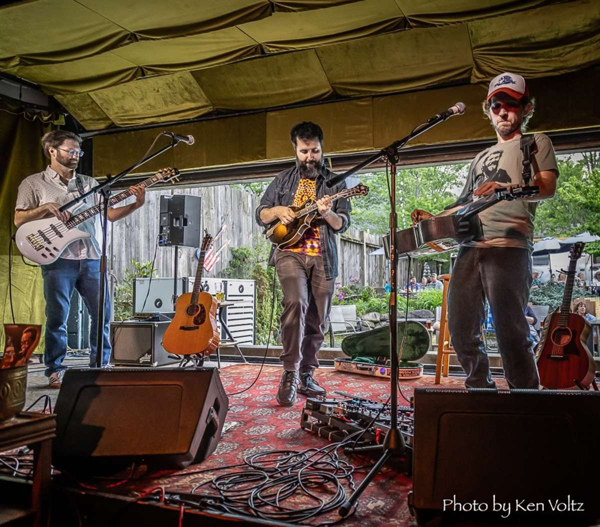 Fireside Trio: Tommy Maher, Jesse Iaquinto, & Carson White | 185 King ...